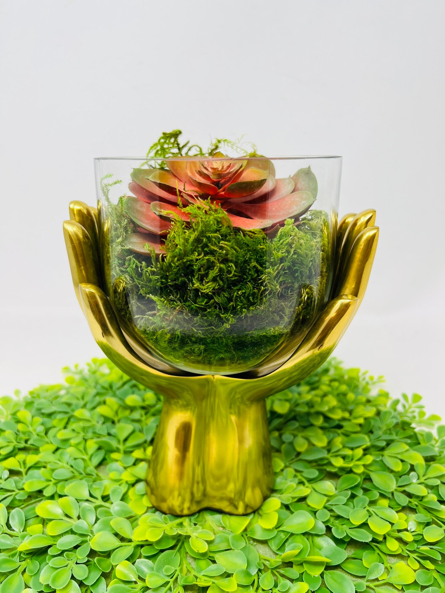 Decor – The Attic Inc.